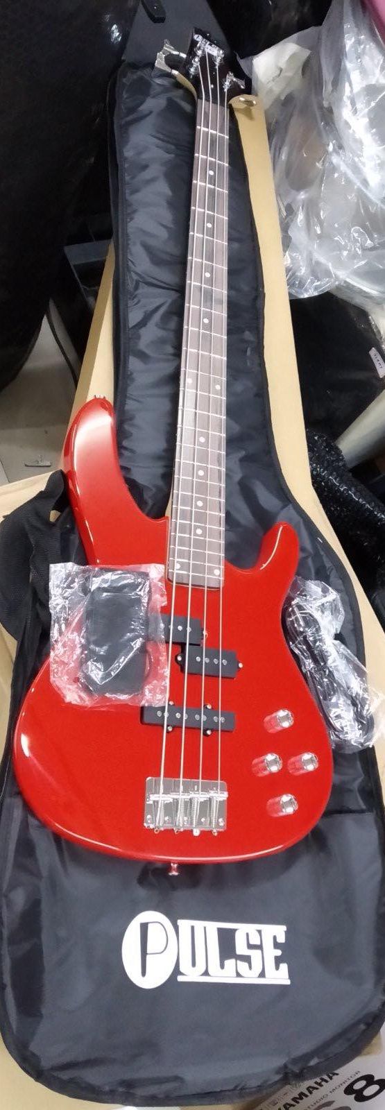 PULSE B04/GLOBAL B401/SKYWING B04 4 string Bass Guitar with complete ...