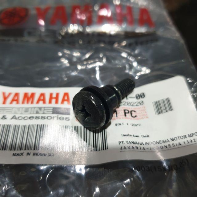 Genuine Yamaha Crankcase cover Bolt AEROX NMAX | Lazada PH