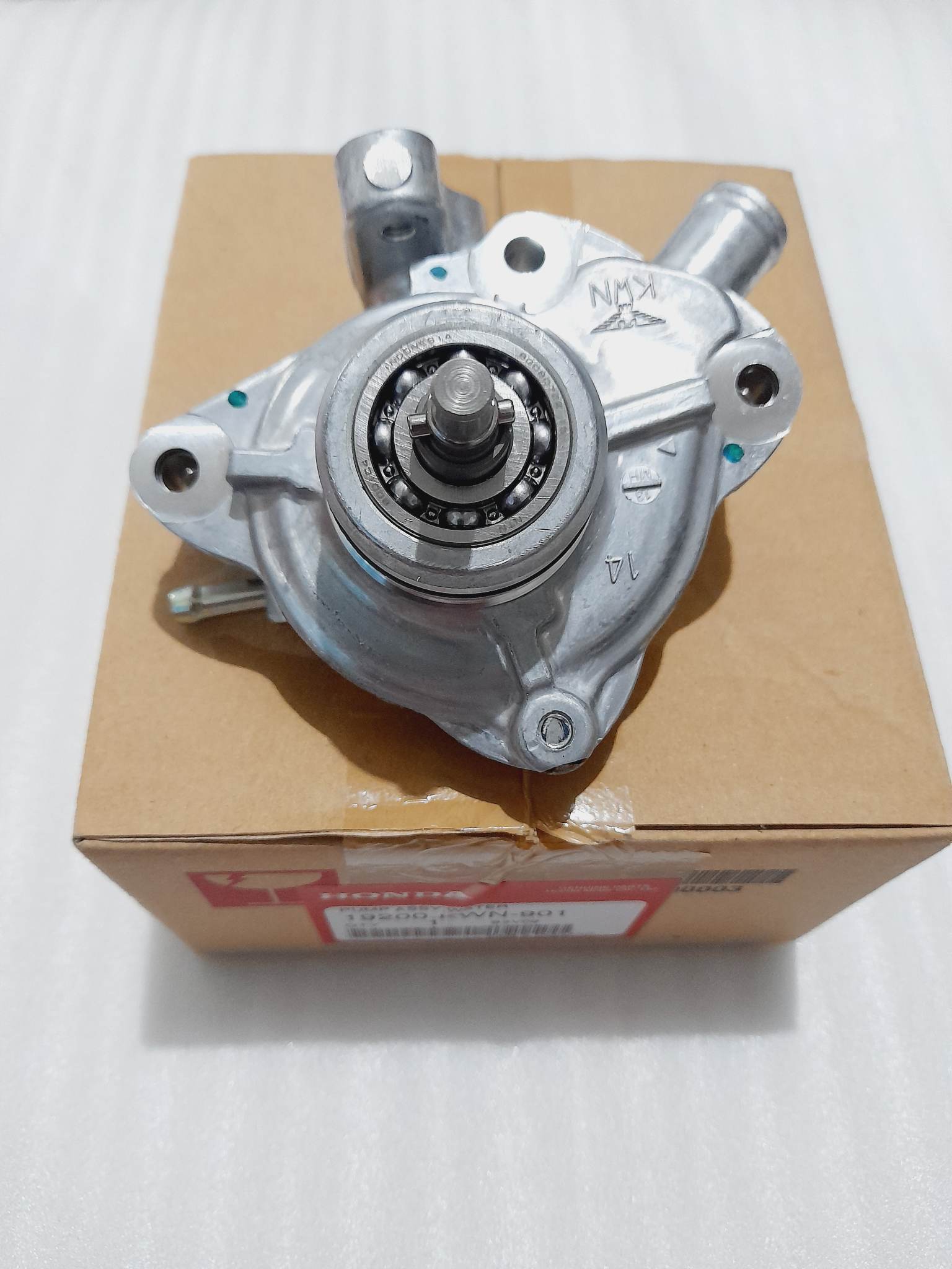 Honda Genuine Parts Water Pump Assy for Click 125i, Click 150i V1 V2 ...