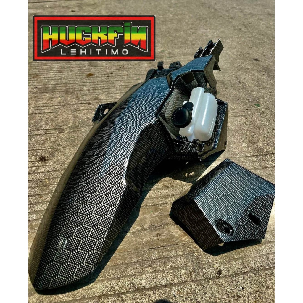 OEM TIRE HUGGER CARBON FOR HONDA CLICK 125i/150i V1 V2 V3 | Lazada PH