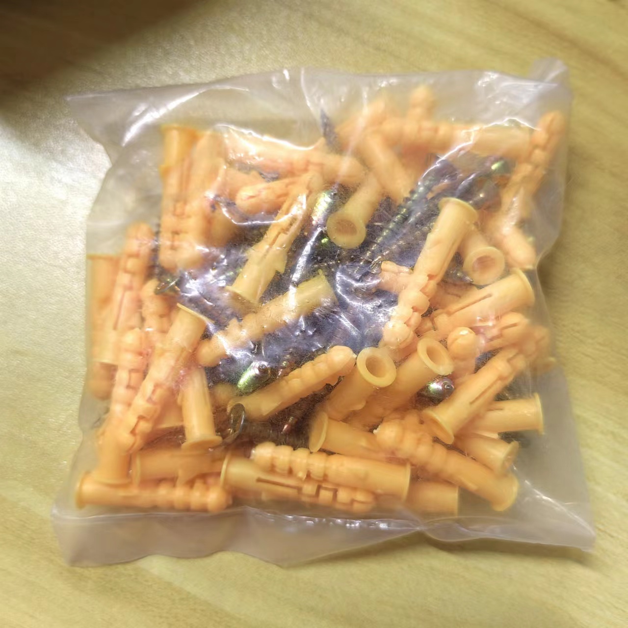 Plastic Tox Expansion Tube Screw Expansion Insulation Bolts with Screw ...