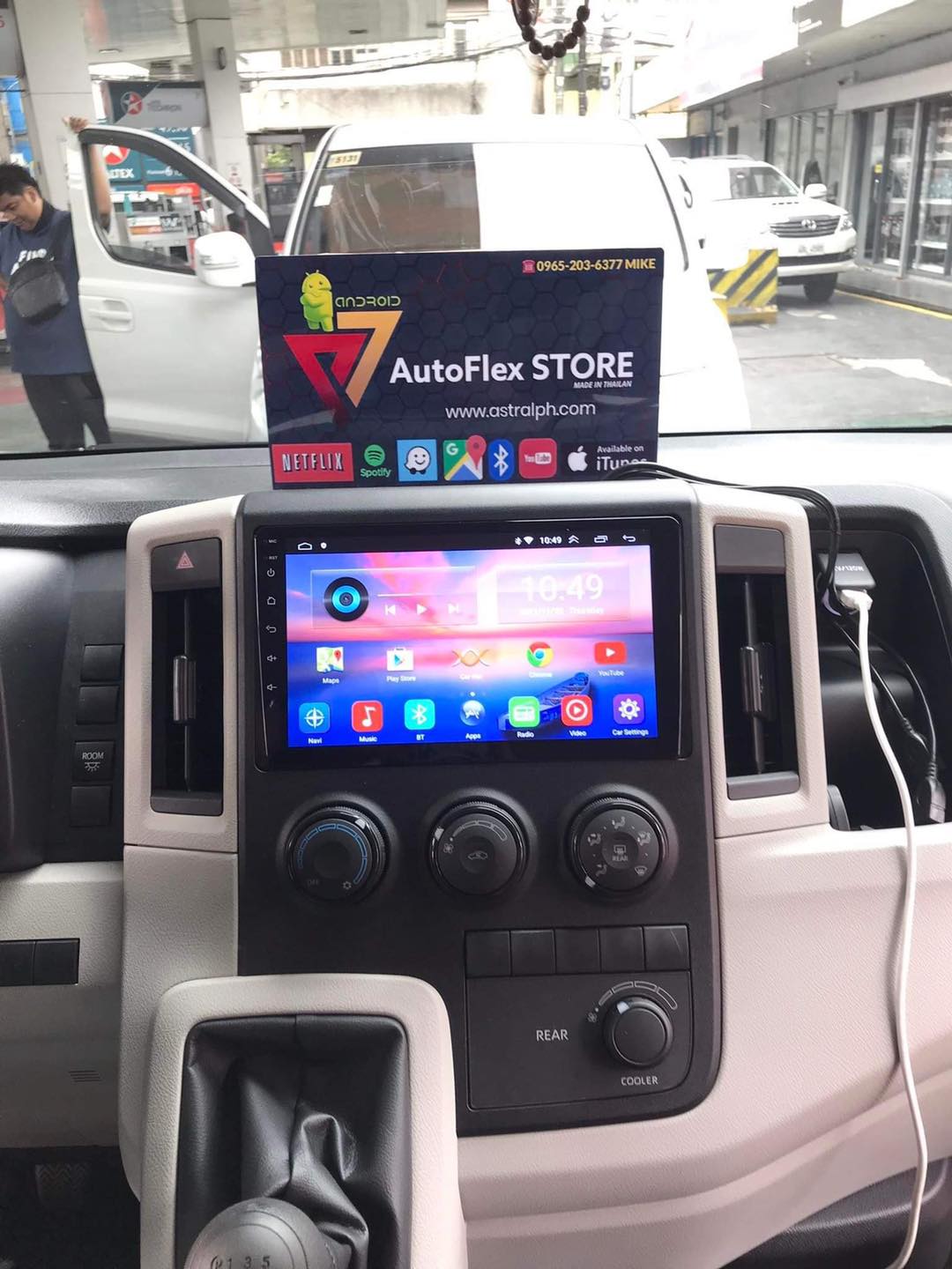 ASTRAL CARPLAY PREMIUM 2+32GB TOYOTA HIACE COMMUTER DELUXE ASTRAL ...