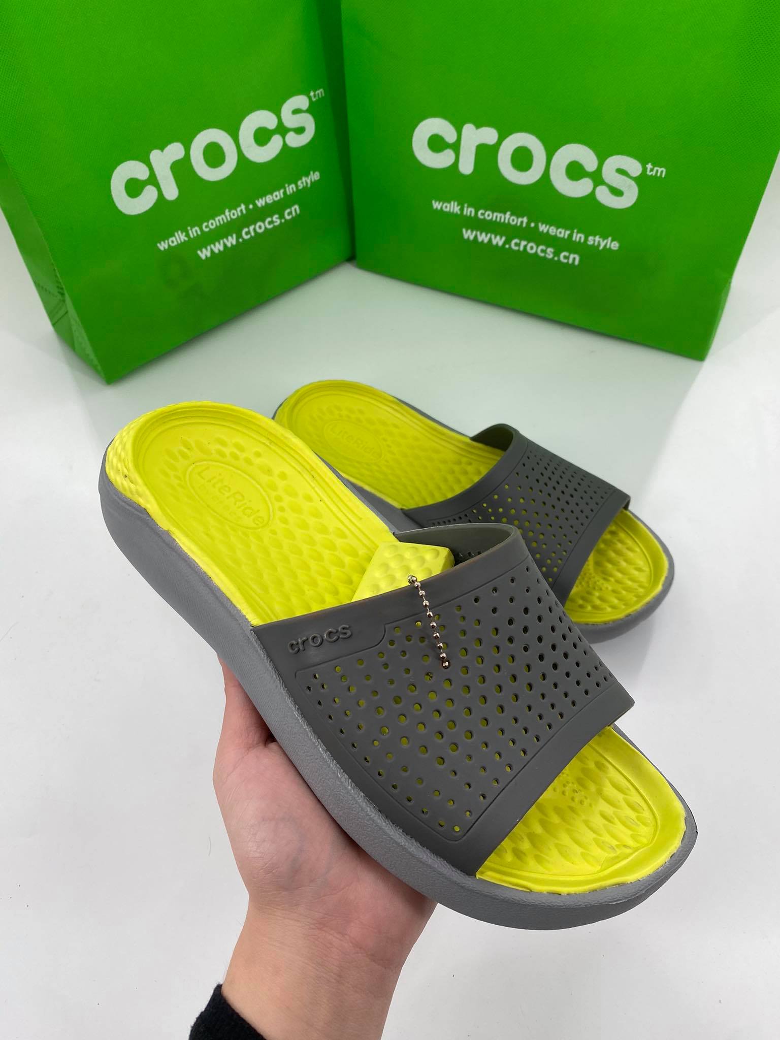 Crocs Literide Classic Beach Slides For Men And Women | Lazada PH