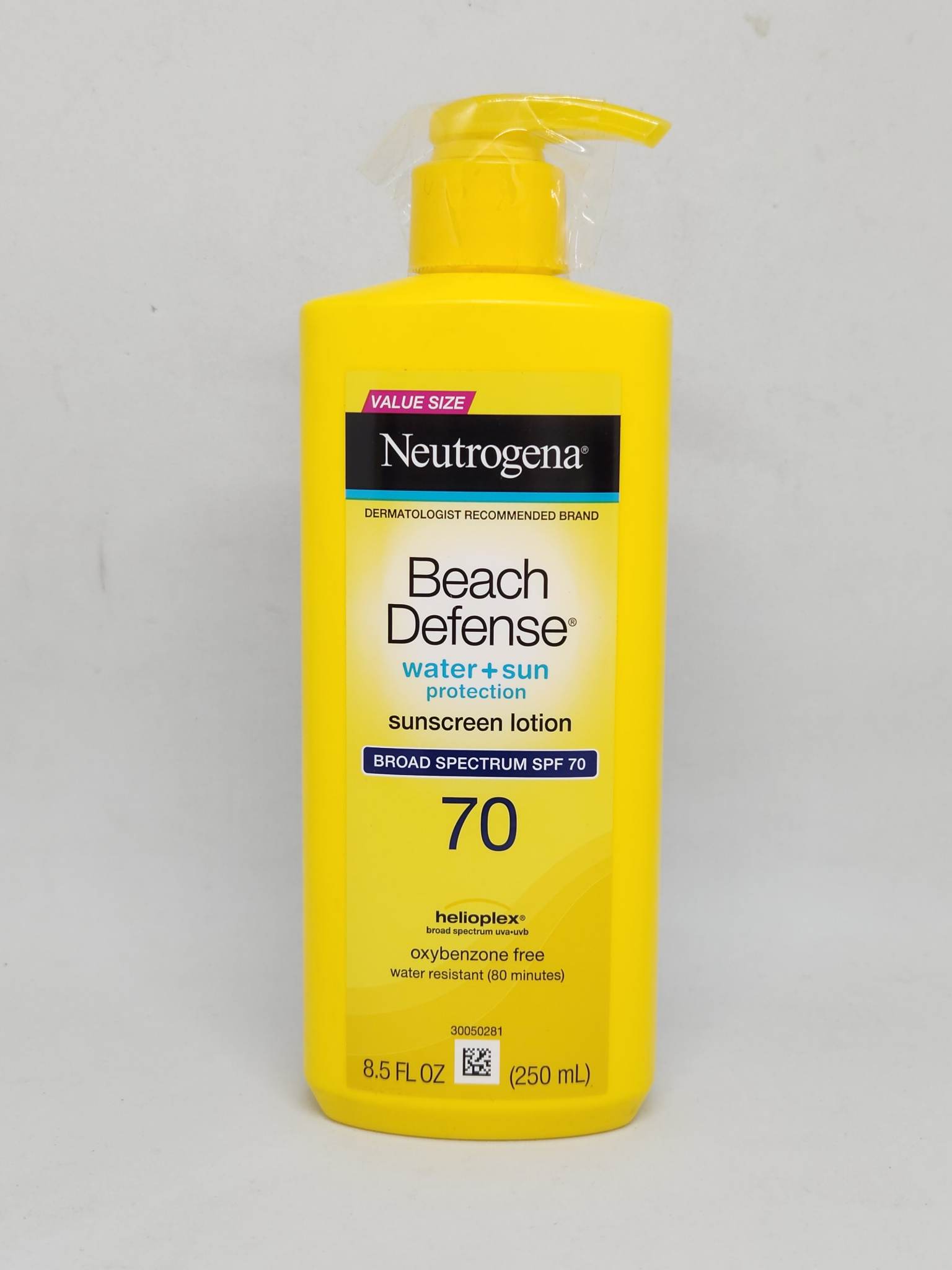 Neutrogena Ultra Sheer Sunblock Sunscreen and Beach Defense Sunscreen ...