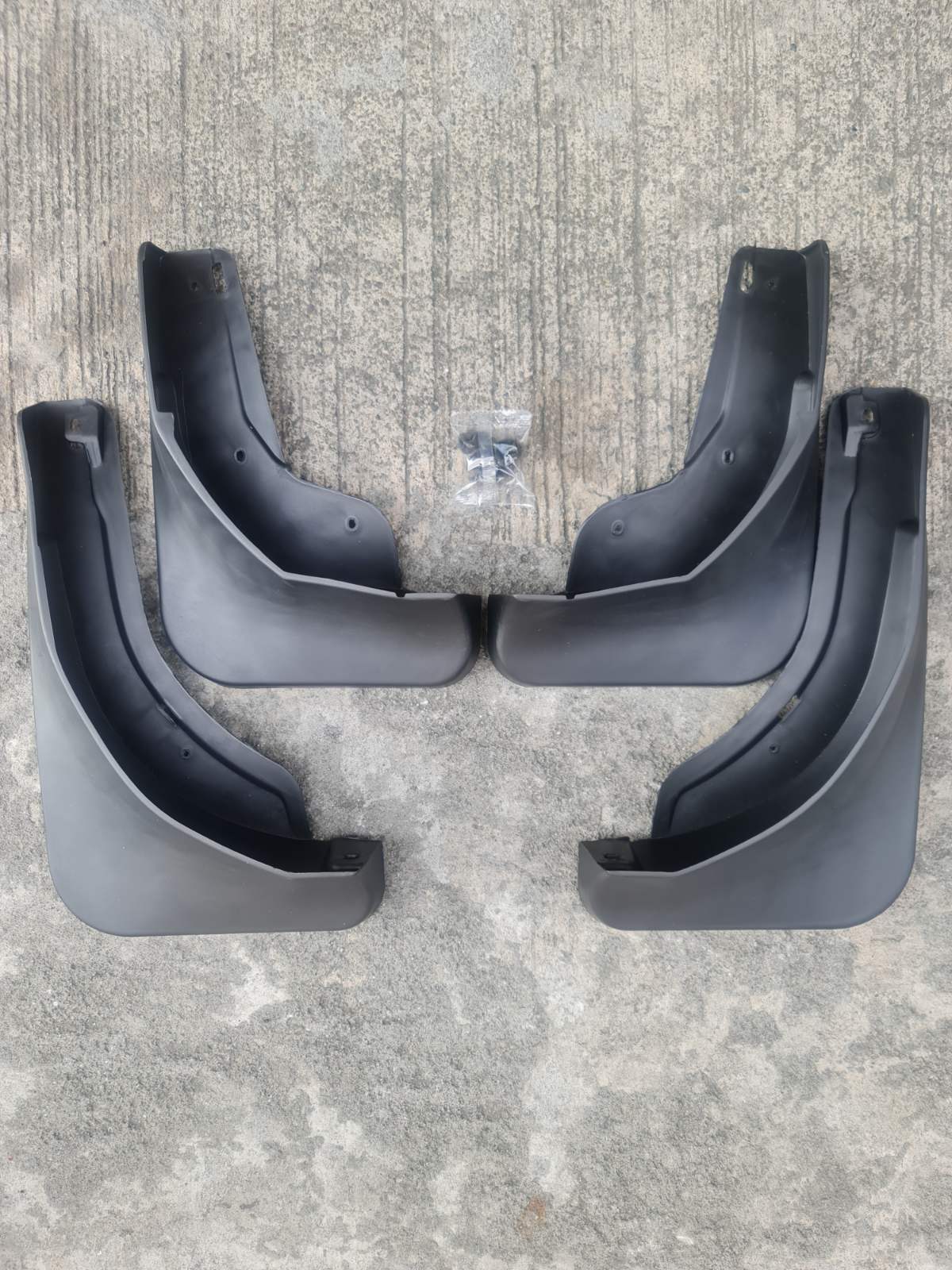 Geely Okavango Mudguard splash guard Accessories NO DRILL OEM | Lazada PH