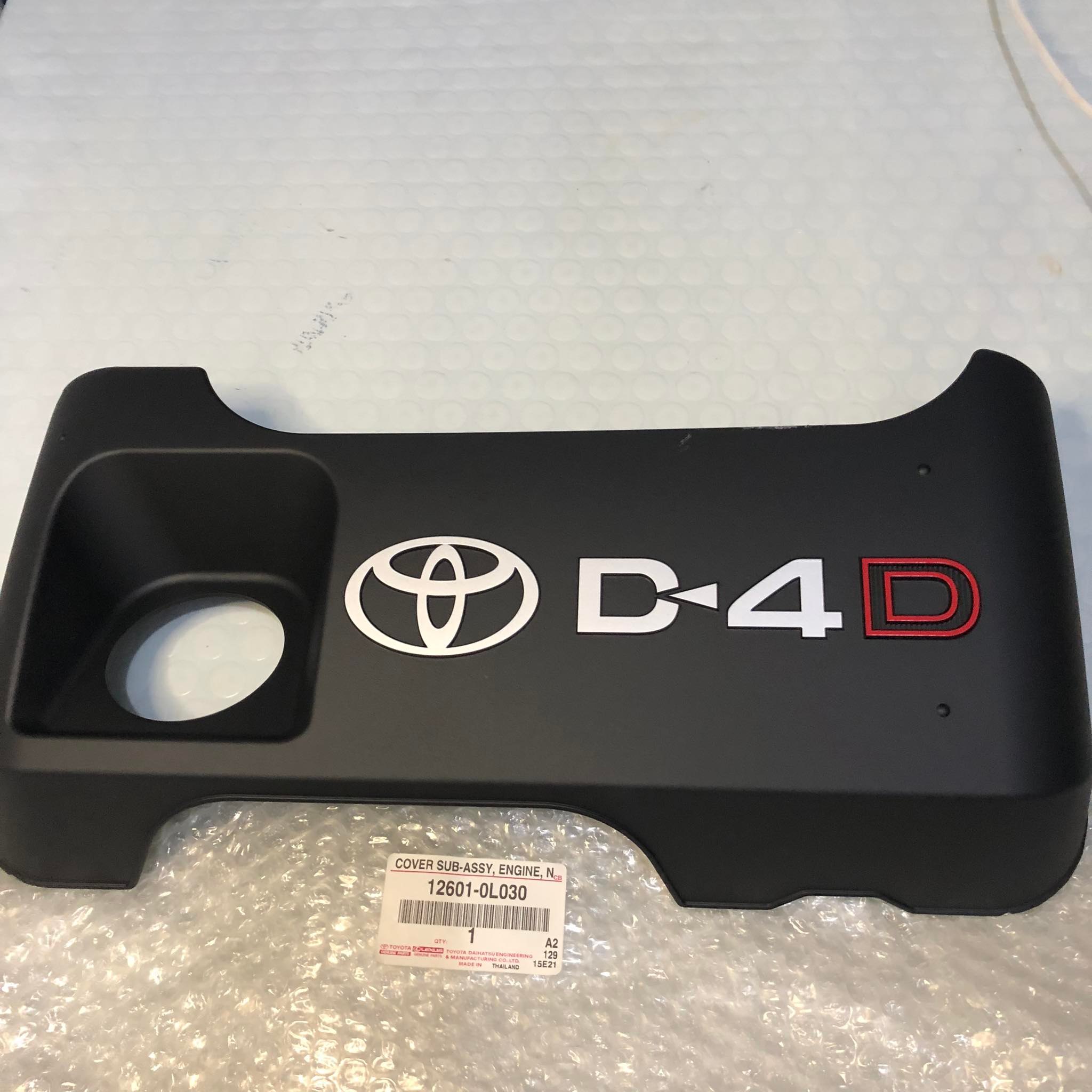 GENUINE/ORIGINAL TOYOTA INNOVA, HILUX, FORTUNER 2005-2015 1KD/2KD ENGINE COVER(12601-0L030 ...