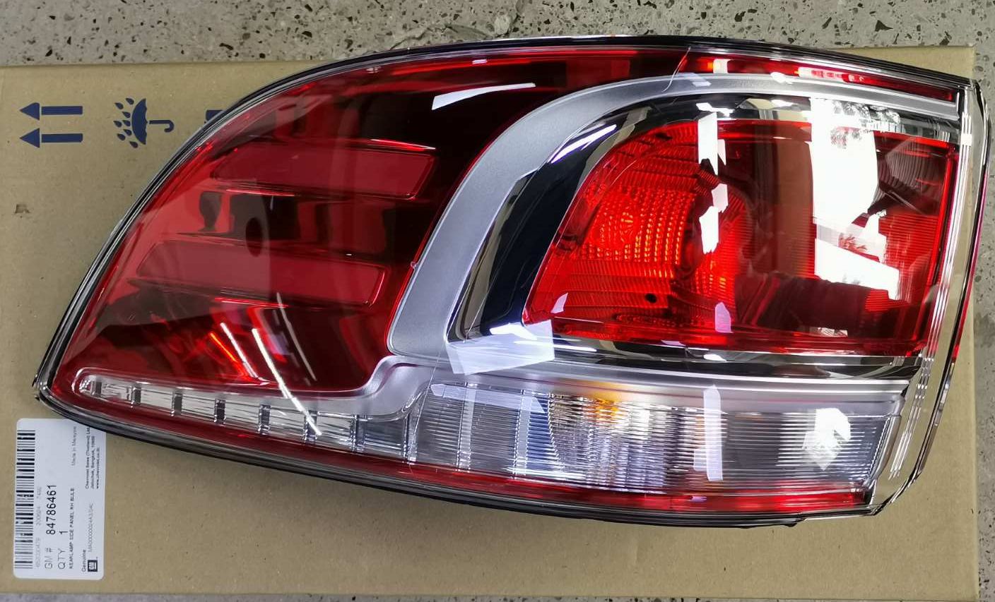 GM Tail Lamp Bulb Type ( BODY ) -RIGHT- for Chevrolet Trailblazer 2013 ...