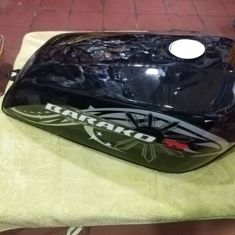 MOTORCYCLE FUEL TANK FOER KAWASAKI BARAKO V2 W/ FREEBIES TANK CAP ...