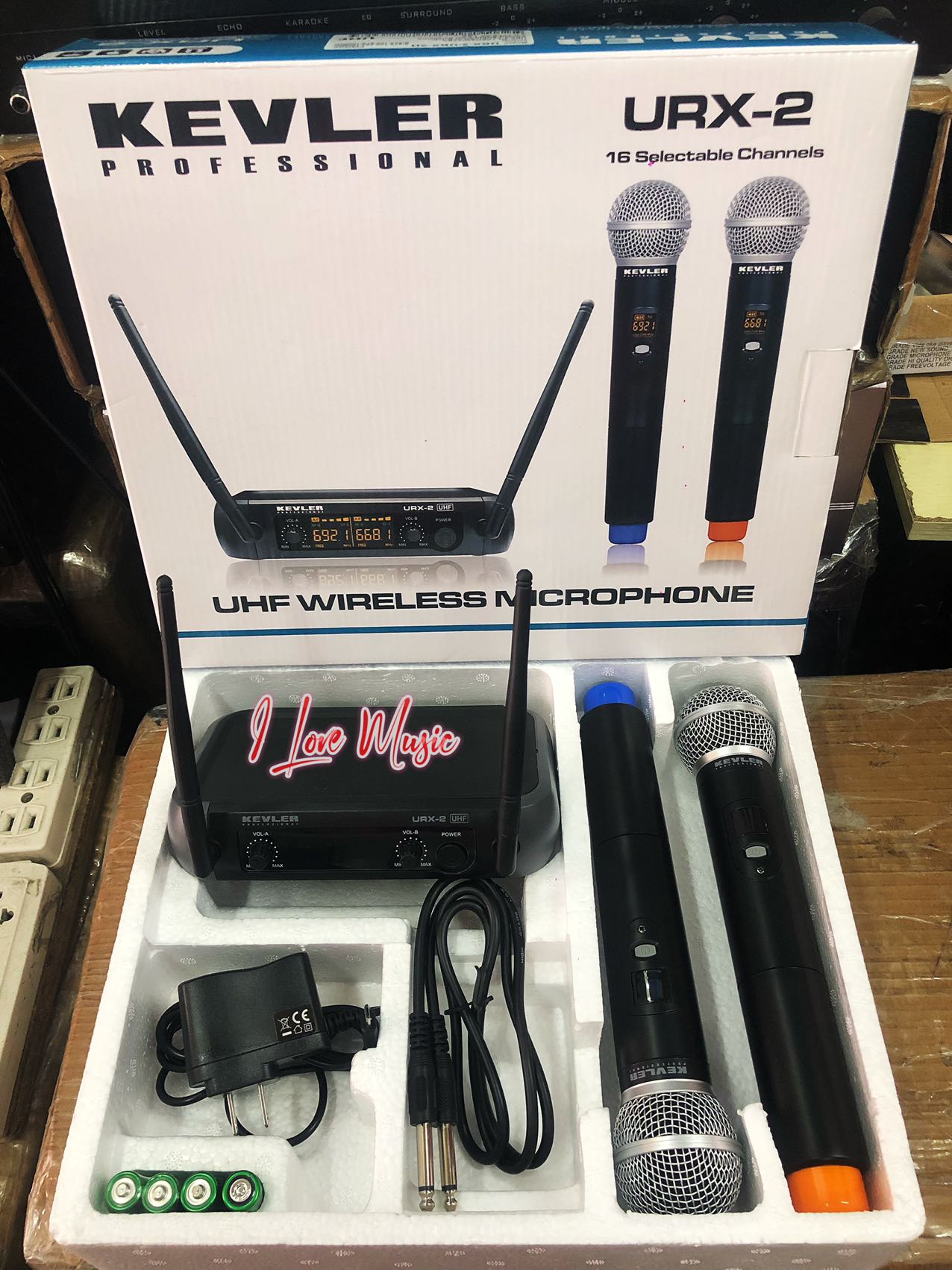 KEVLER URX-2 UHF DUAL WIRELESS HANDHELD MICROPHONE with 16 selectable ...