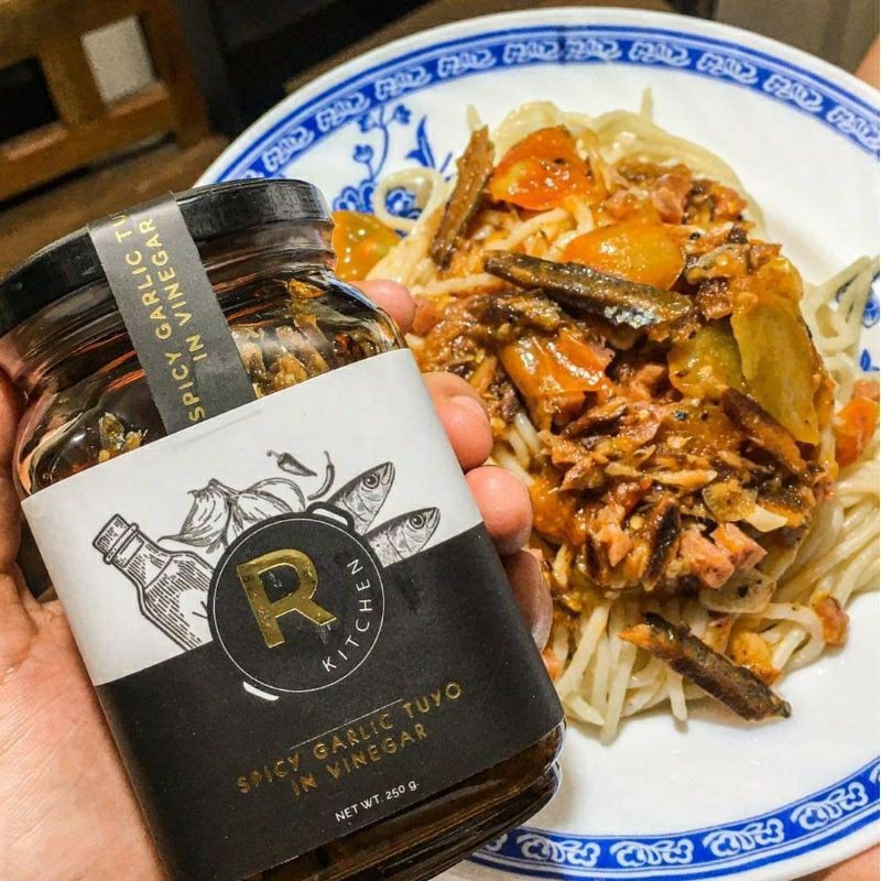 R Kitchen Garlic Tuyo Sweet Spicy Tuyo Spicy Garlic Tuyo in Vinegar ...