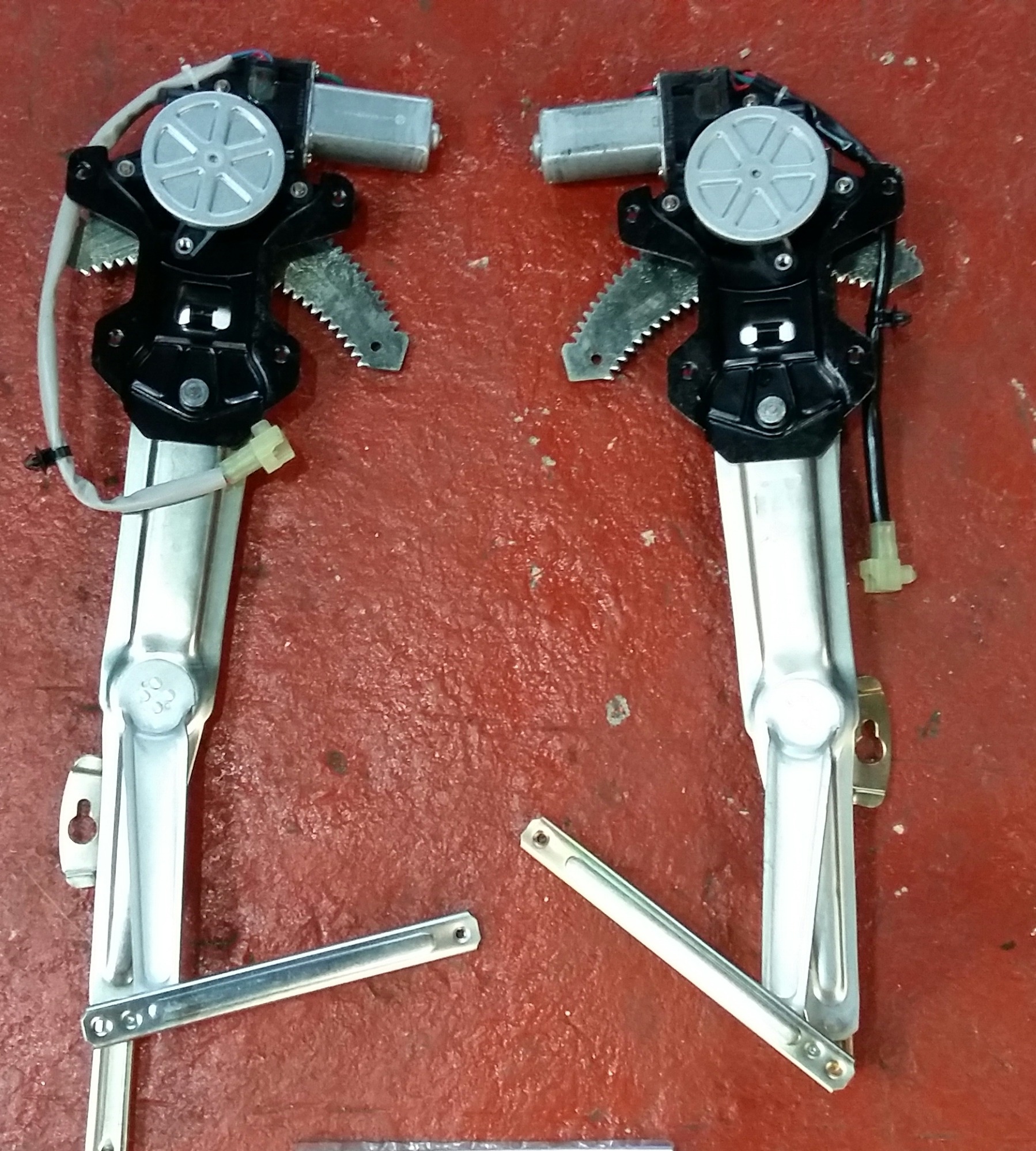 HONDA CITY POWER WINDOWS MECHANISM WITM MOTOR OR REGULATOR - 1997-1999 ...