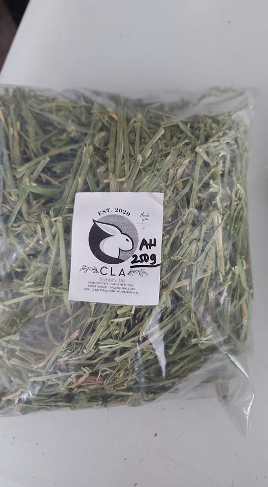 PREMIUM QUALITY Alfalfa Hay (long strand) | Lazada PH