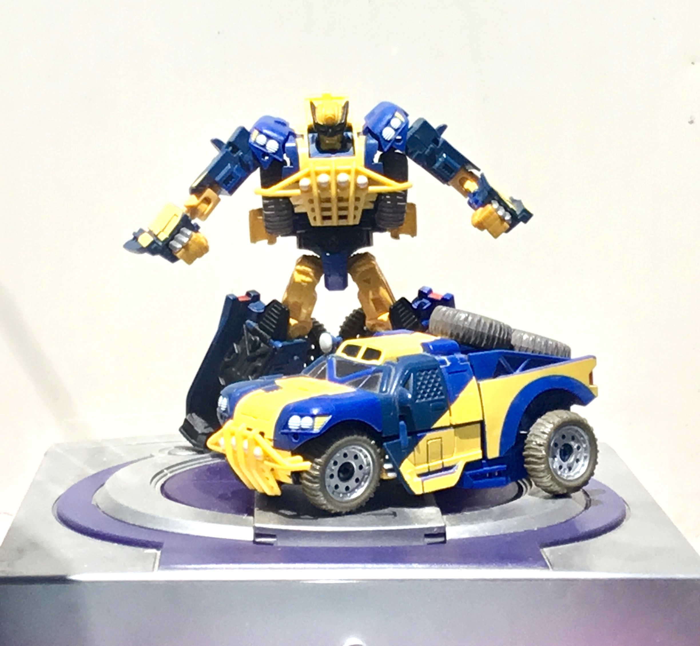 Marvel - Transformers Crossover Wolverine | Lazada PH