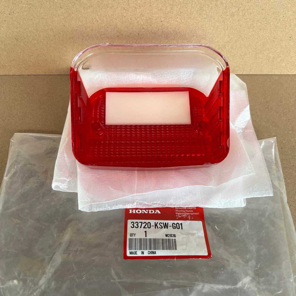 [Honda Genuine] TMX 125 Alpha Tail Light Lens | Lazada PH