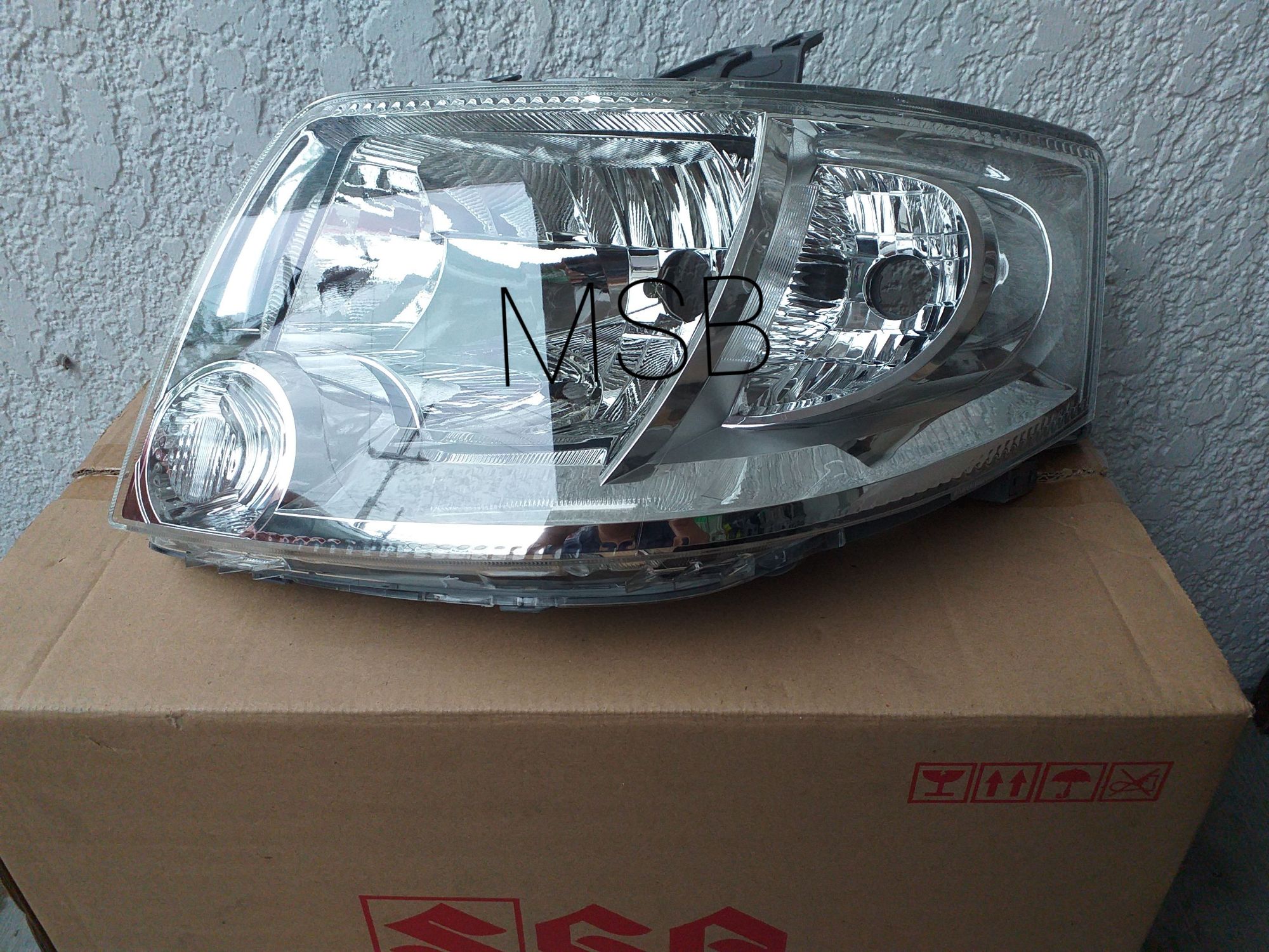 Suzuki APV Headlight Head Light Genuine PAIR | Lazada PH