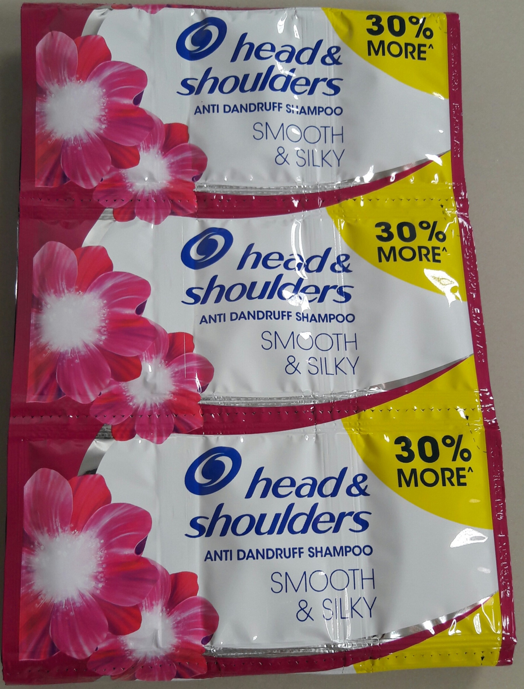 Head & Shoulders Anti Dandruff Shampoo Smooth & Silky (12ml x 12 ...
