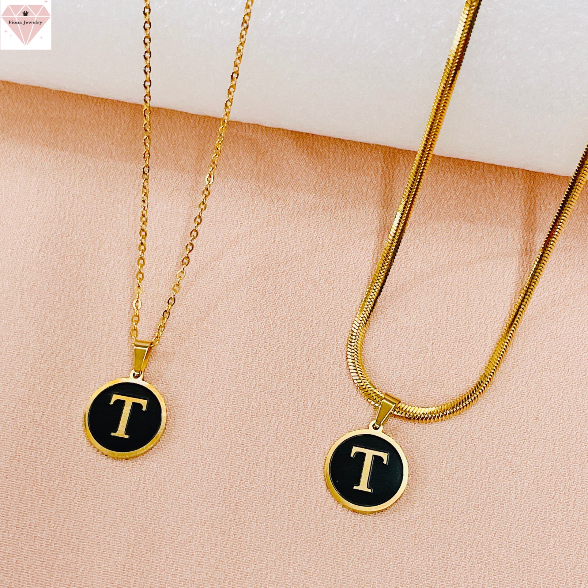 Fiona Jewelry 18k Gold Plated Black Oli Letter Pendant Necklace for ...