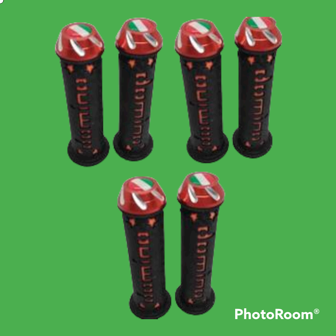 3 SETS VERSION 3 DOMINO HANDGRIP/ GAMIT SA MOTOR/MOTOR ACCESSORIES ...