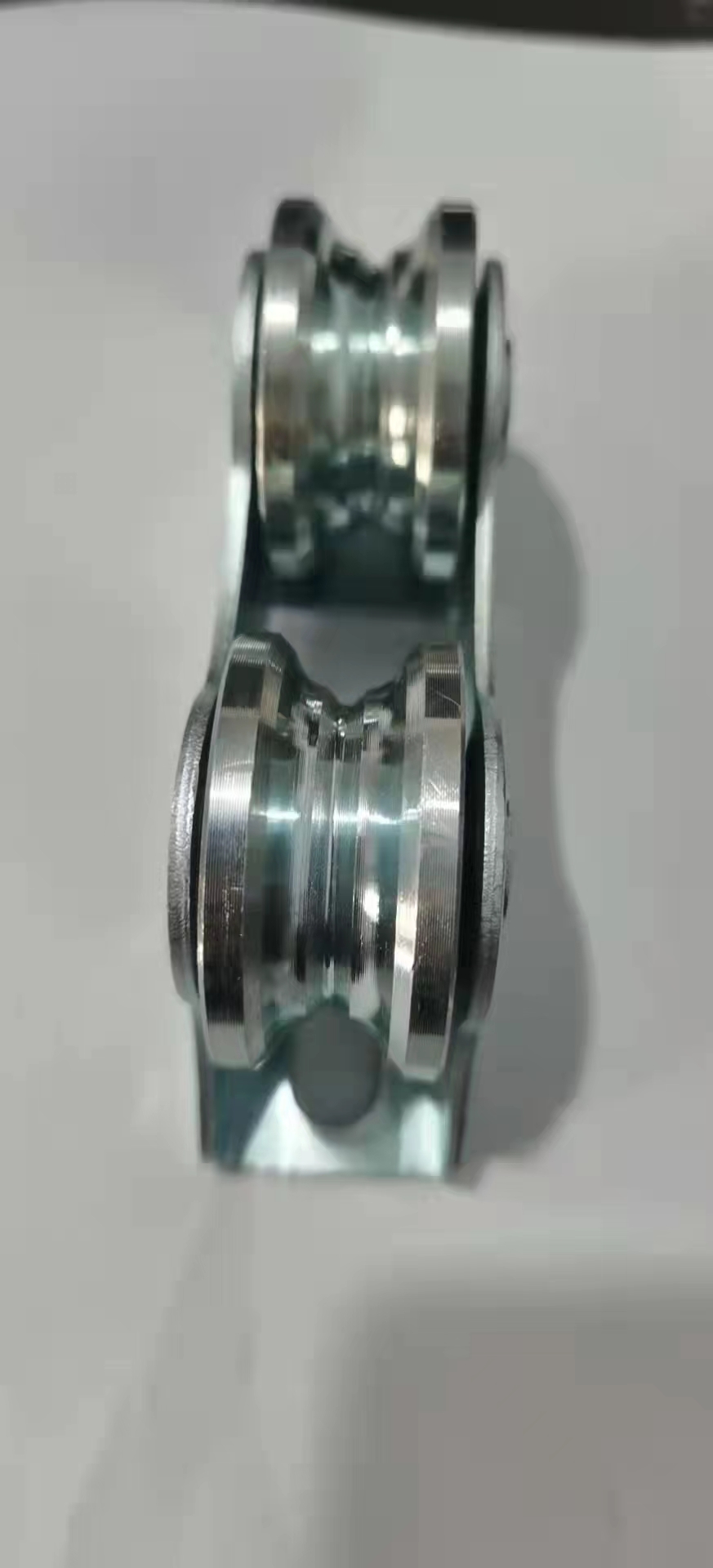 2 in 1 V Groove Sliding Gate Track Roller Sliding Gate Double Roller ...