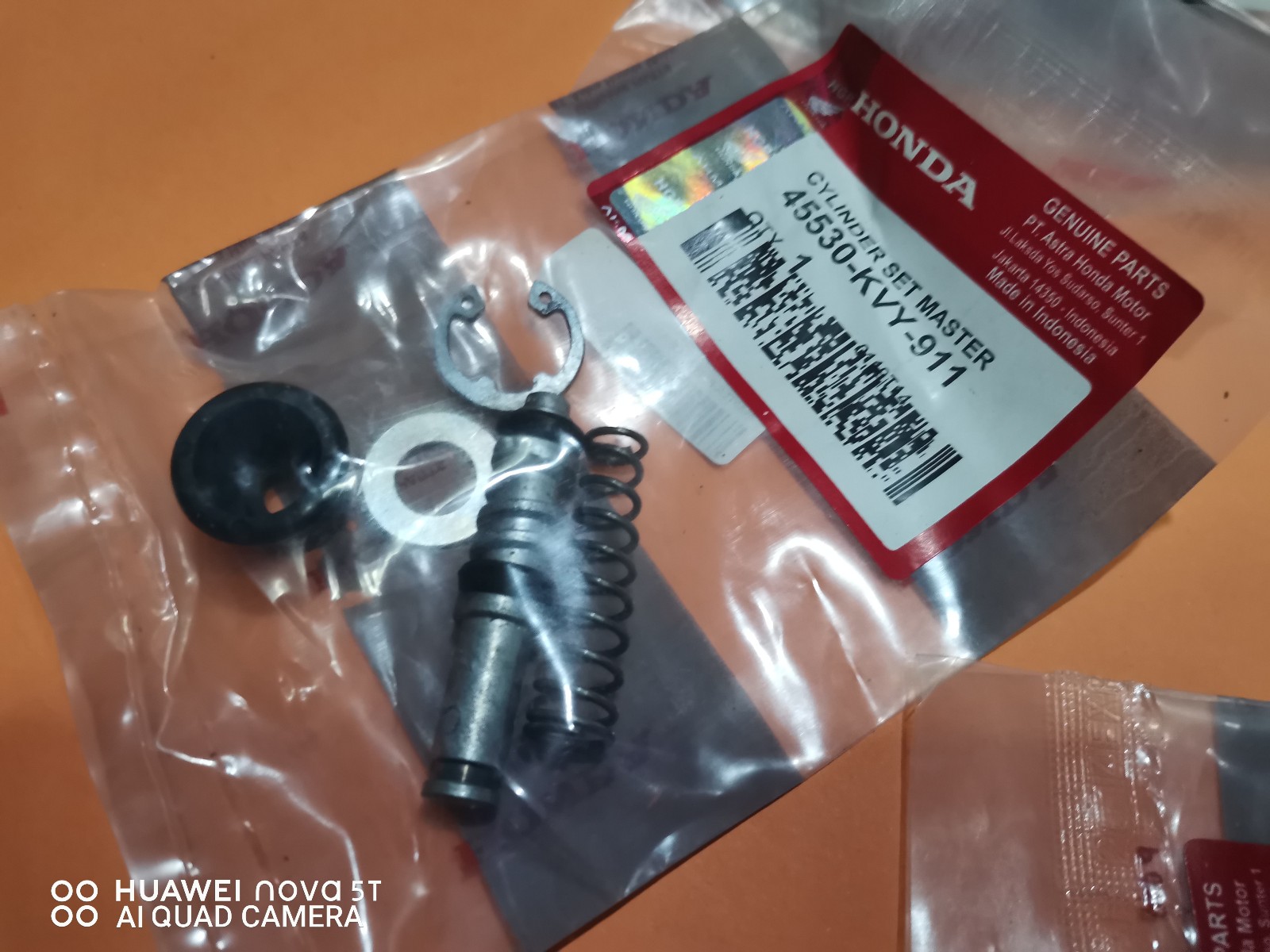Genuine Honda Cylinder Set Master Honda Click V1 (Not V2), Beat Fi V1 ...