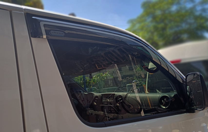 Nissan Urvan NV350 Blacknet Rain Gutter Window Visor Door Visor | Lazada PH