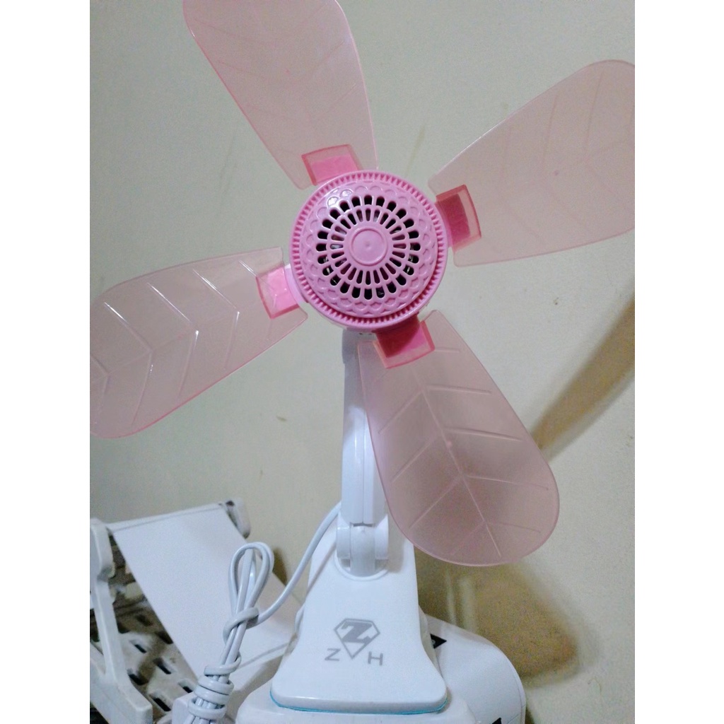 ZH Table Clip Fan 5 Blades Mini Home Electricfan Portable DeskTable Fan ...