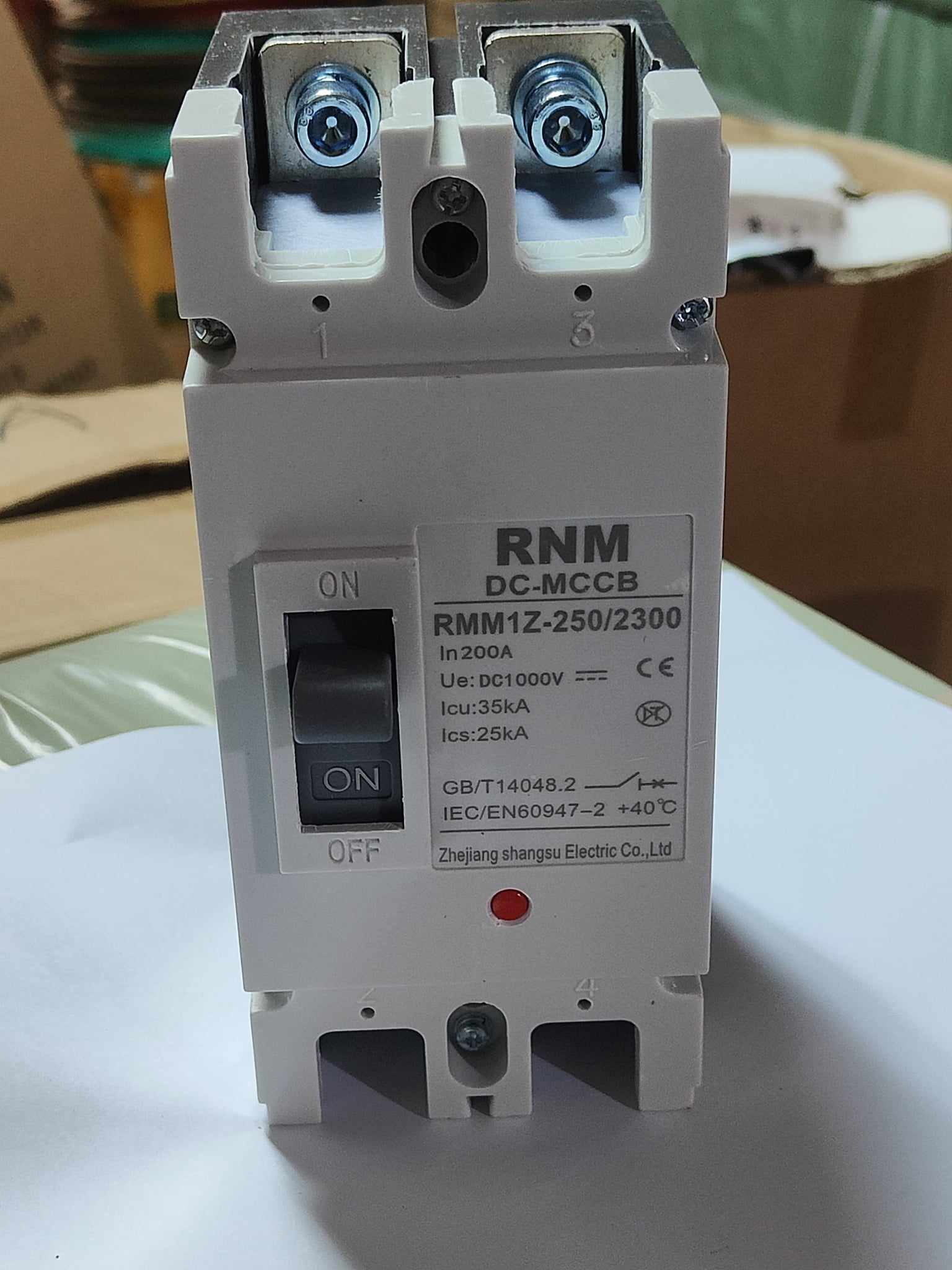 2P DC Circuit Breaker Switch MCCB Solar Master Switch Battery ...