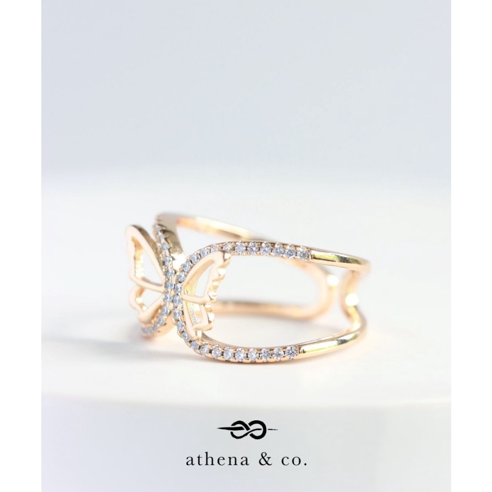 Vintage Hip Hop Roman Ring Athena & Co. 18k Gold Plated Becca Ring ...