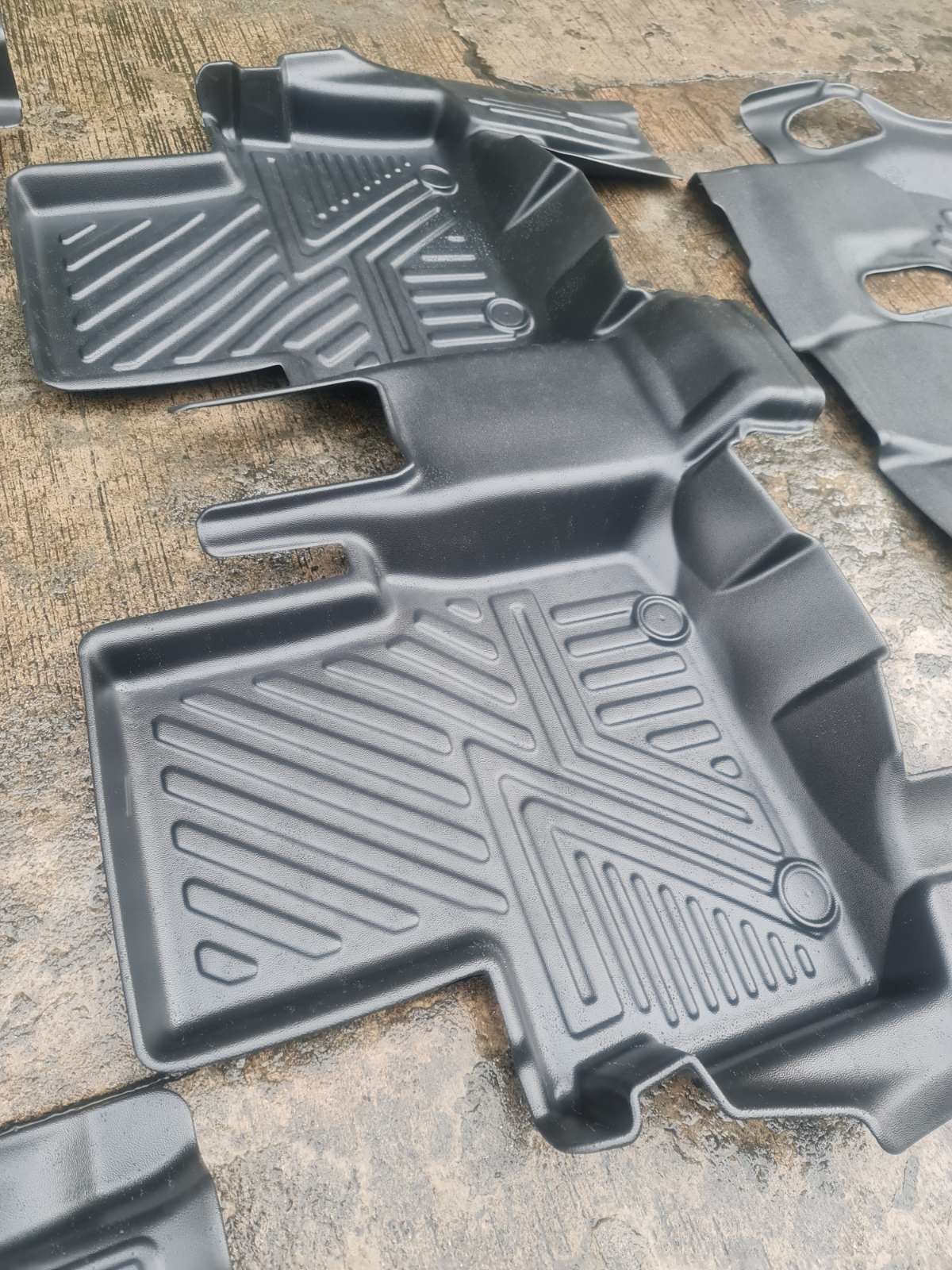 Avanza 2022 Deep dish matting Floor matting Extended 5d | Lazada PH