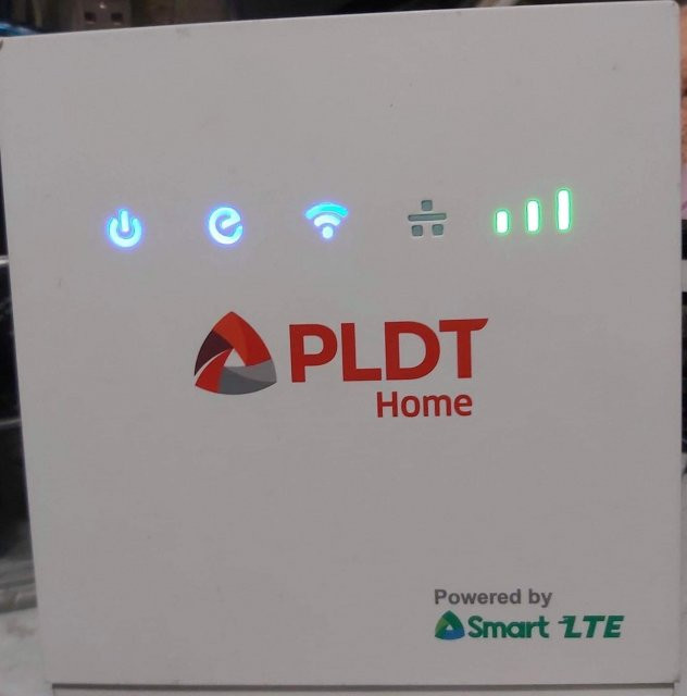 PLDT Home Prepaid WiFi Powered By SMART LTE White •, 01/11/2023