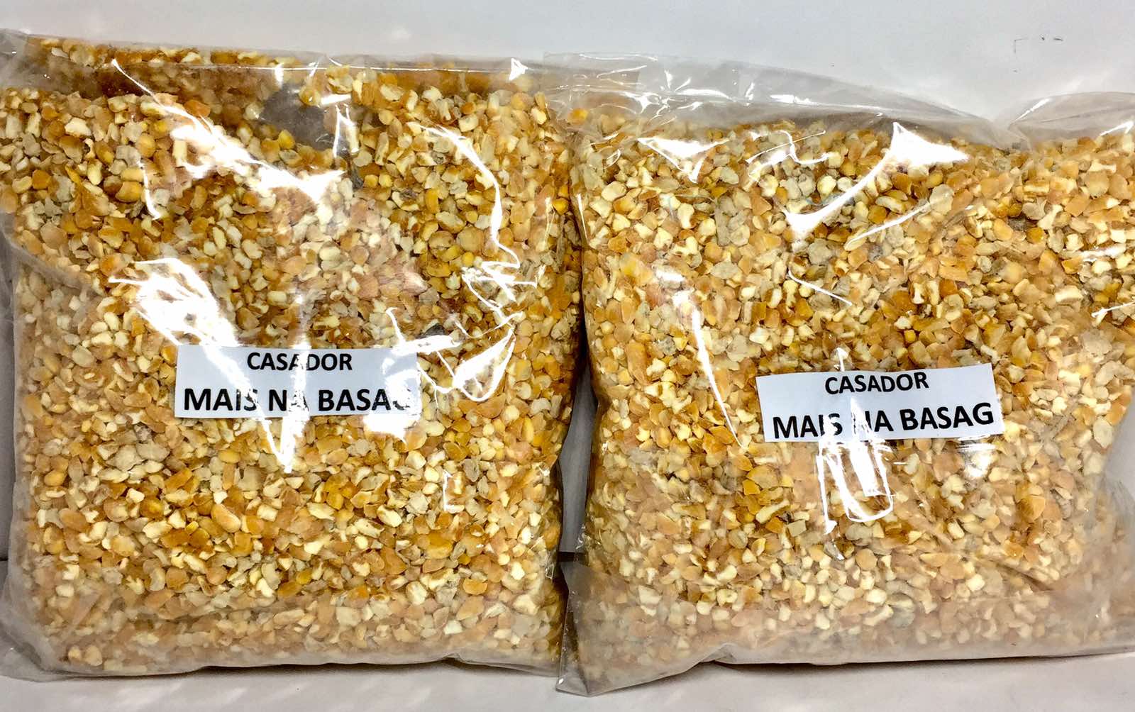 [SOUTH VET] 2kg Cassador Cracked Corn/ Mais na Basag Feed Supplement ...