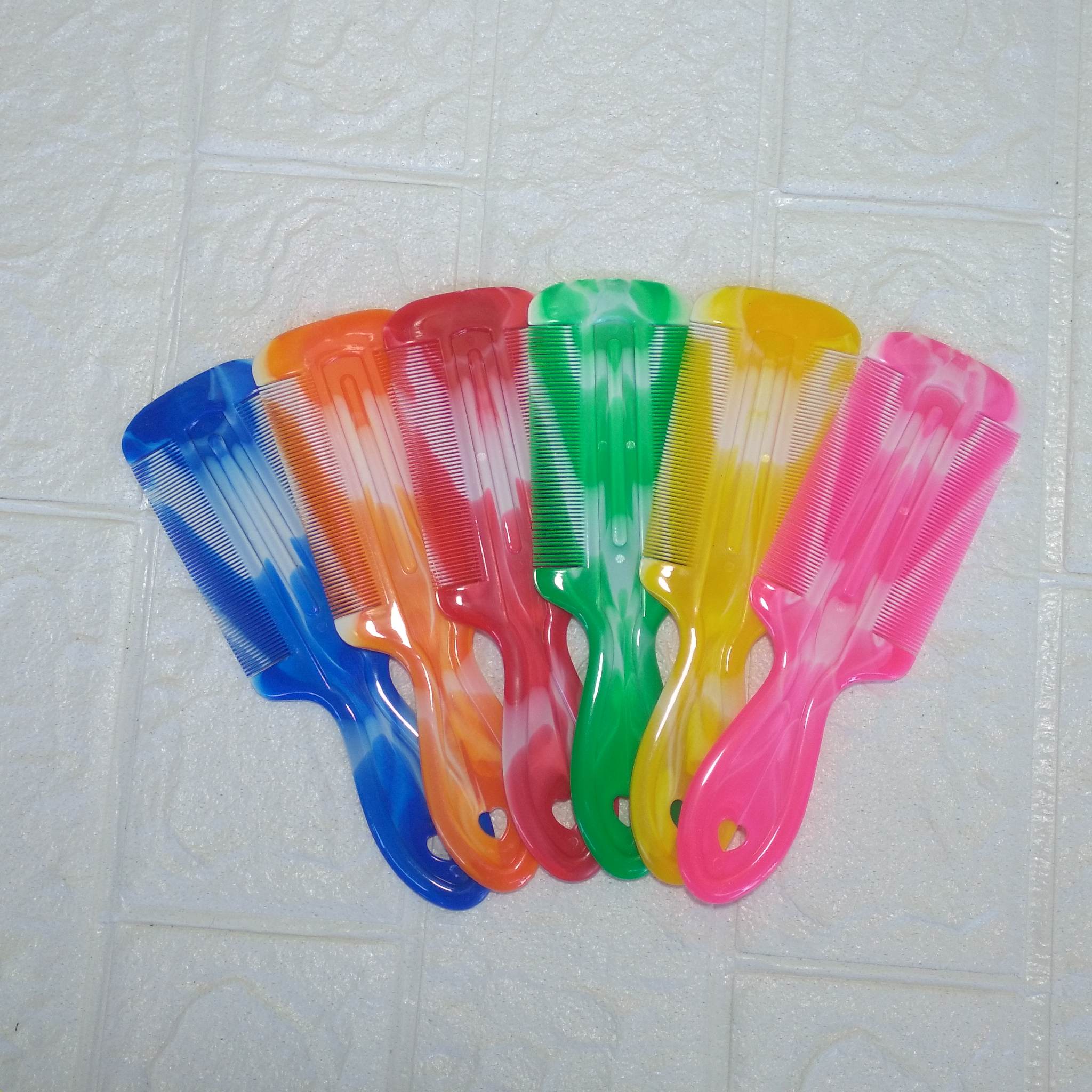 Suklay sa Buhok Comb Hair for Kids Girls Women Men Hair Scalp Assorted ...