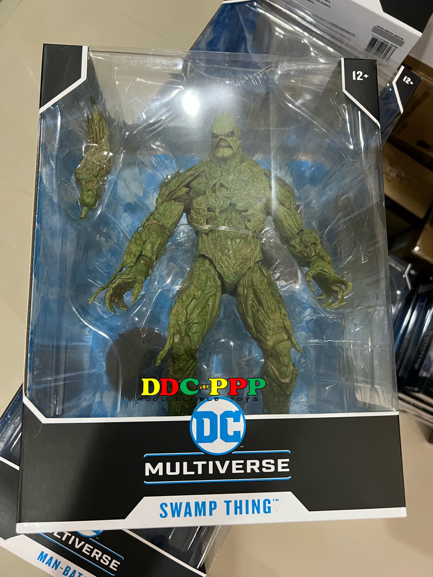 SWAMP THING - McFarlane Toys DC Multiverse Megafig Action Figure ...