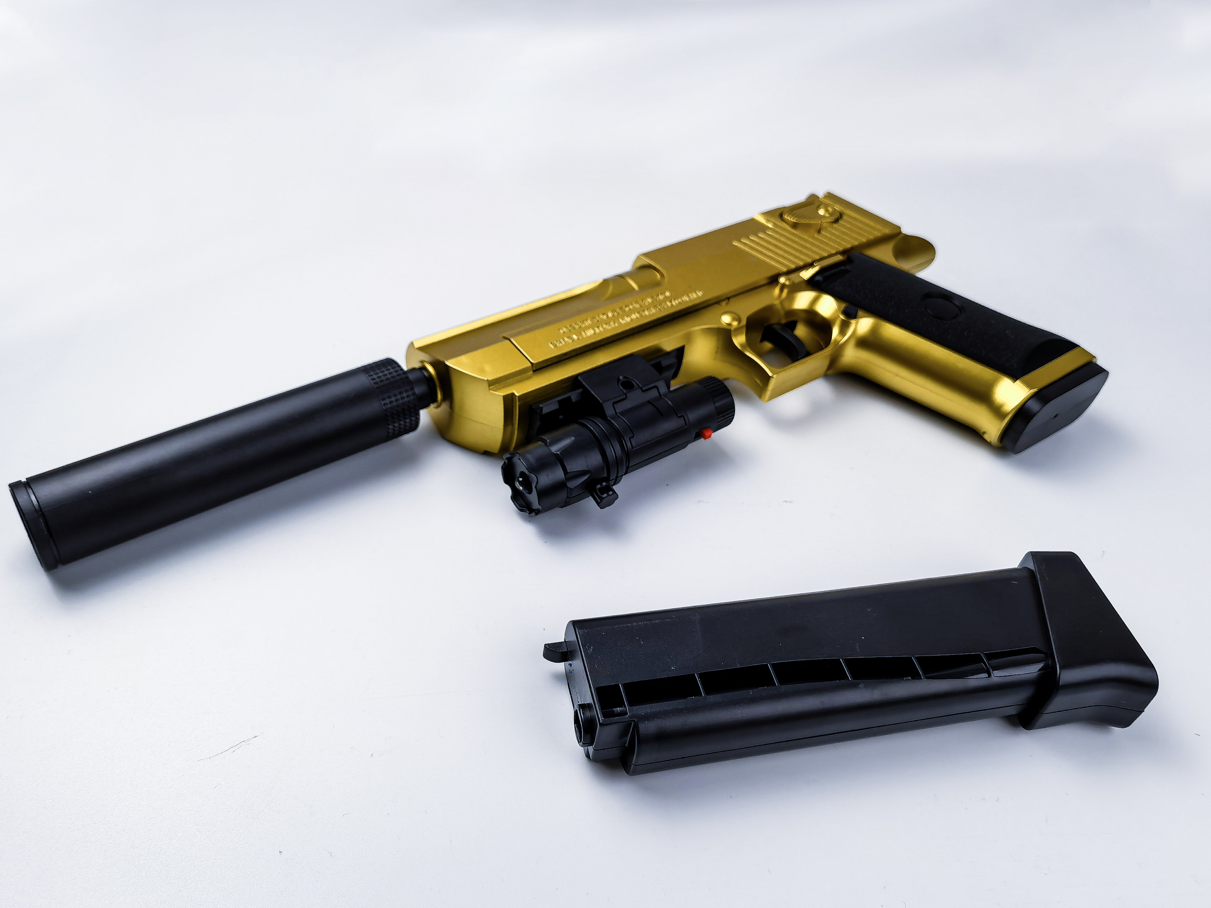 Gel Blaster Electric Toy Has Recoil with Laser Light 2 Magazines 1 Drum ...