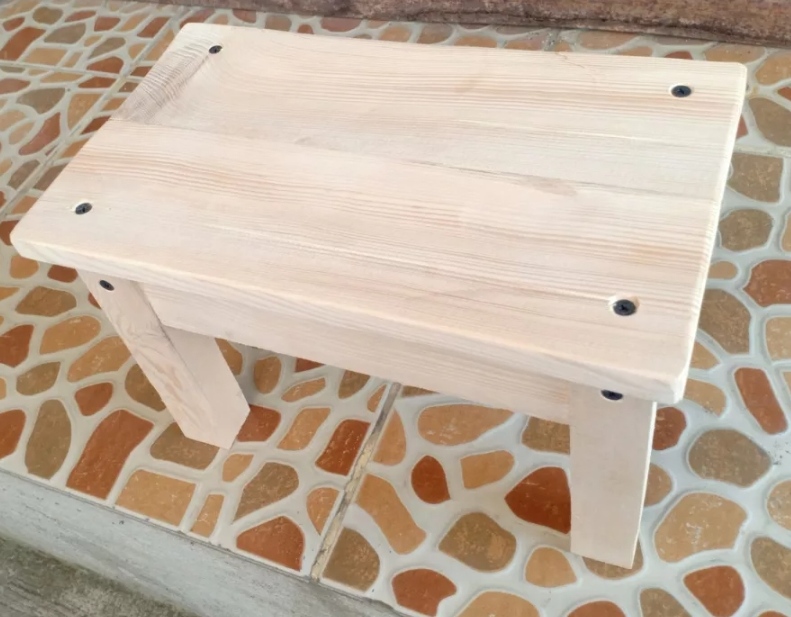 💚 Bangkito or Small Chair Multi Purpose Sturdy Built Chair | Lazada PH