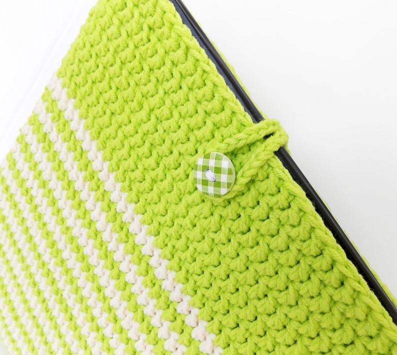 Crochet Lime Green and Cream Tablet/ iPad case pouch (made upon order ...