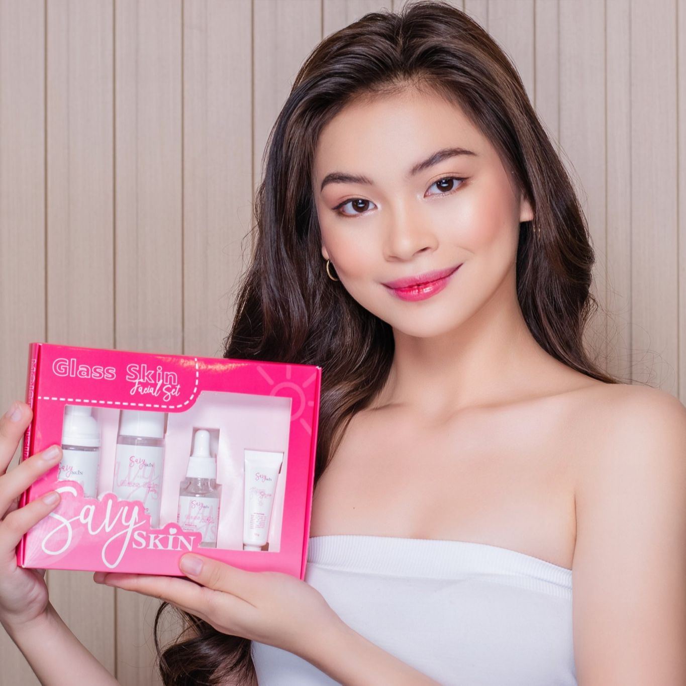 Savy Skin facial skin set with Foam wash, Toner, Serum and Sunscreen or ...