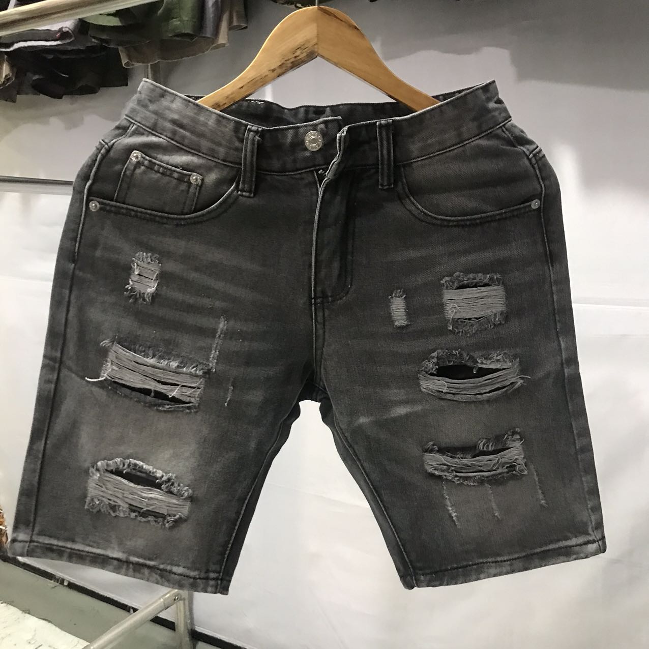 NEW MEN`S FASHION STYLE MAONG SHORT TATTERD DESIGN #D05 | Lazada PH