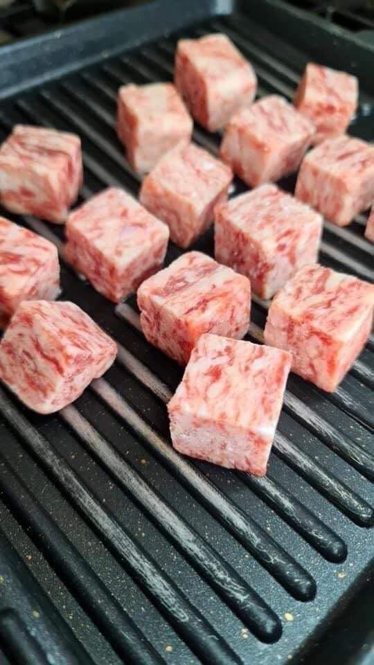 Authentic Japanese Kuchidoke Wagyu Cubes 1kg | Lazada PH