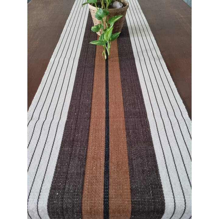^GhInabel Table Runner 10 to 12 Seater (L126xW13inches) - Pride of ...