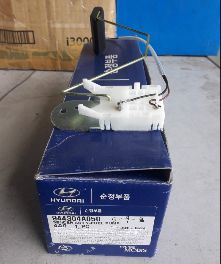 [ORIGINAL] 944304A050 FUEL SENDER UNIT (ORIGINAL) FOR HYUNDAI STAREX ...