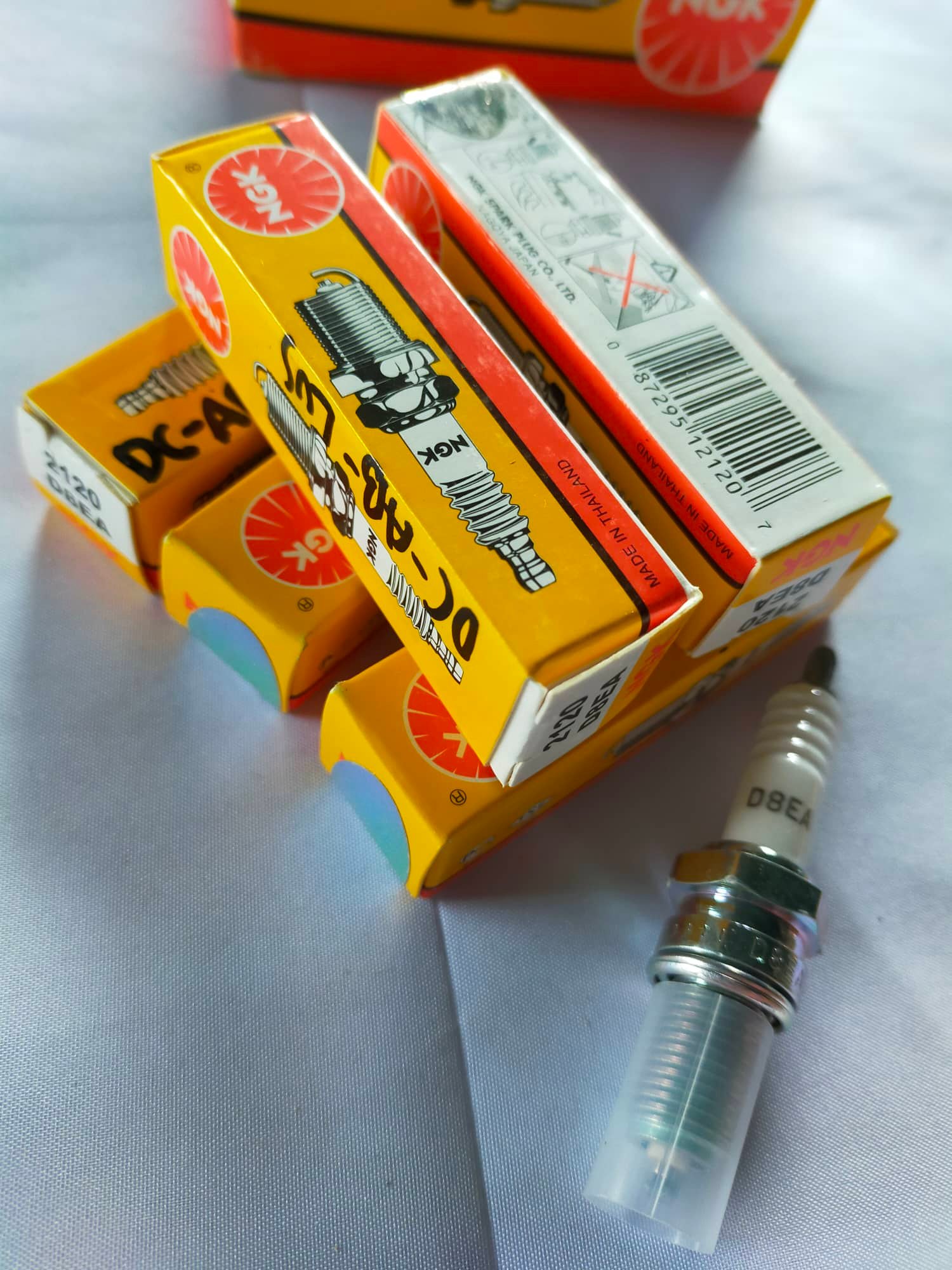 SPARKPLUG D8EA9 | GAMIT SA MOTOR | MOTOR ACCESORIES | Lazada PH