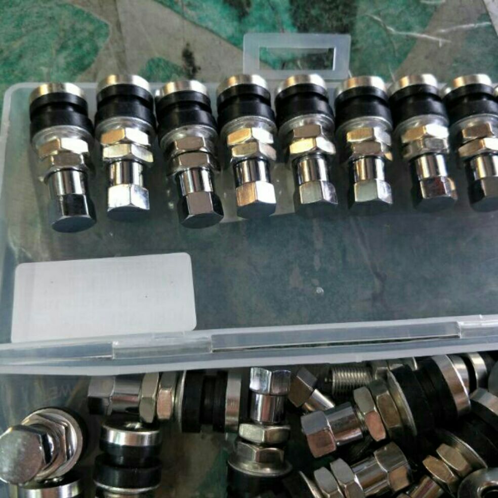 TIRE PITO TUBELESS PITO TUBELESS VALVE STRAIGHT DESIGN [MOON RISING ...