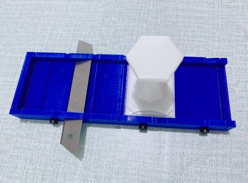 Tamiya 3D Printed Mini 4WD Angle Break Cutting Jig for Break Sponge ...