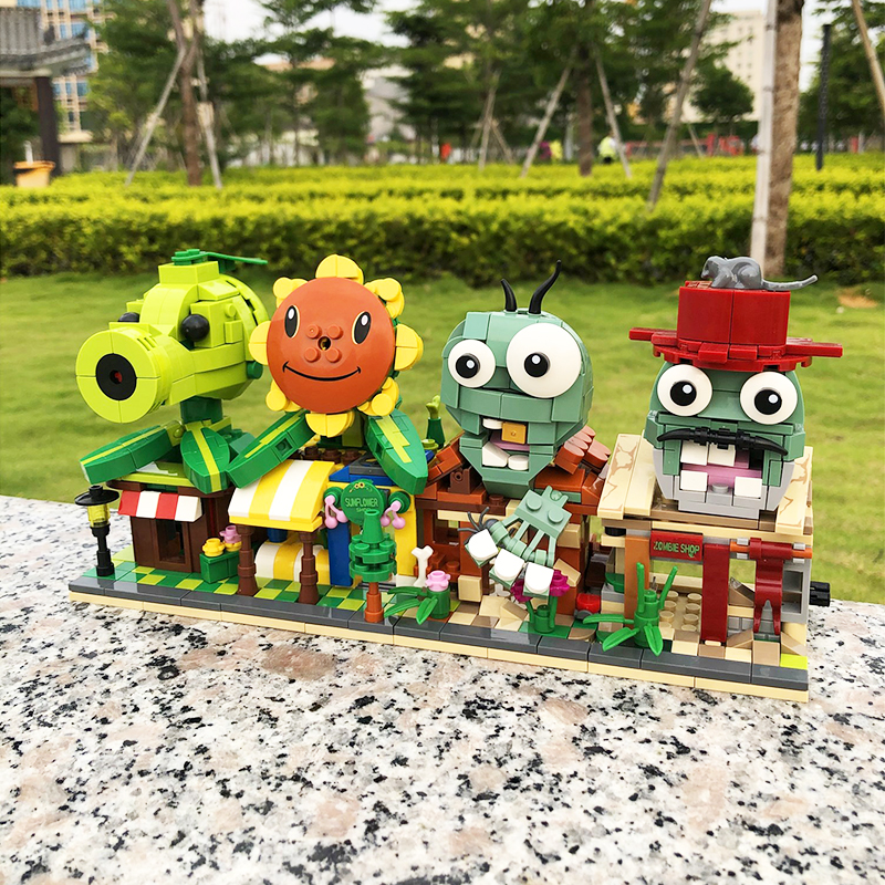 Lego cartoon character Minions Super Mario Dingdang Cat City Street ...