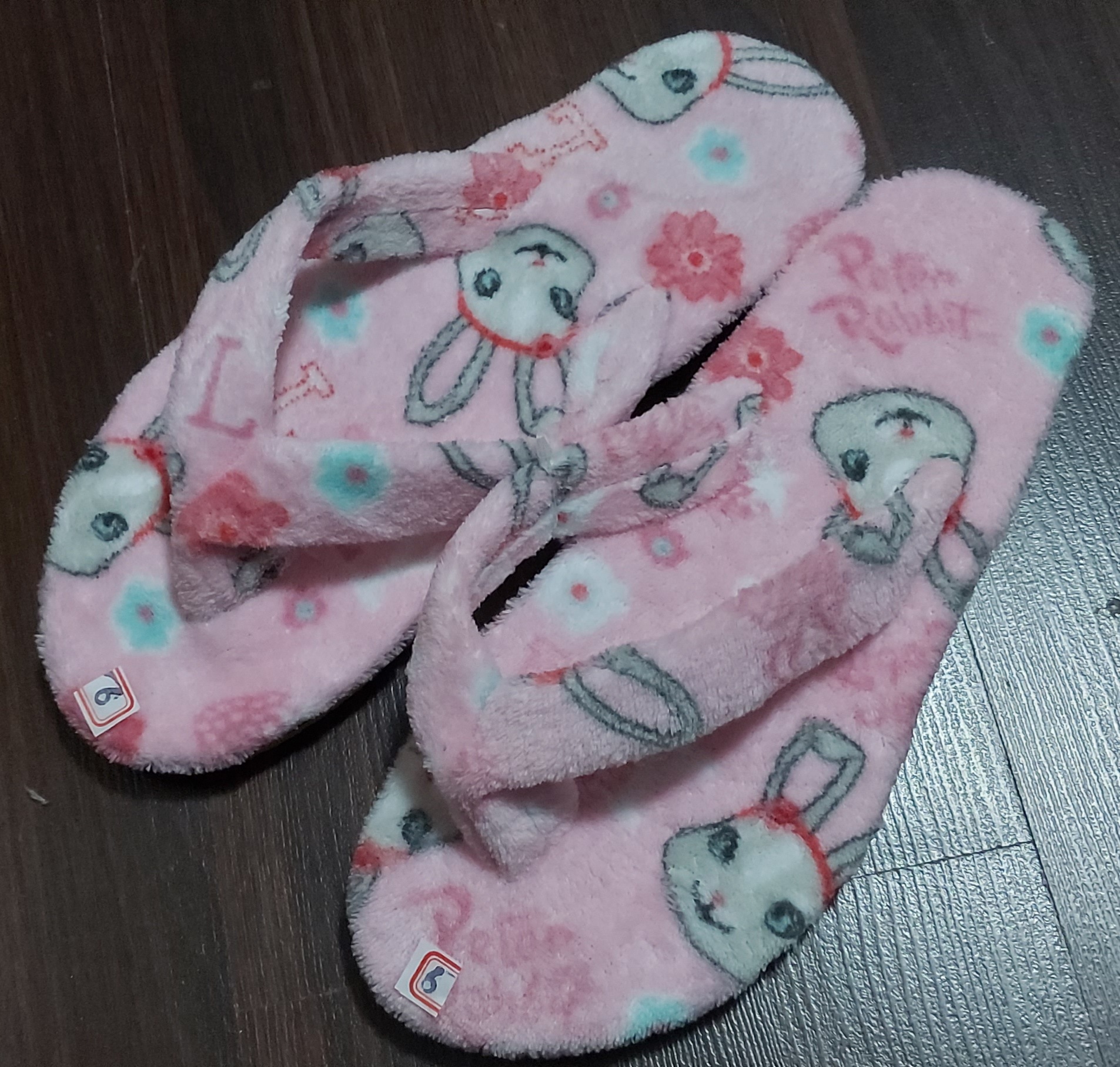 Adult Comfy Furr Sipit Style Indoor Slippers | Lazada PH