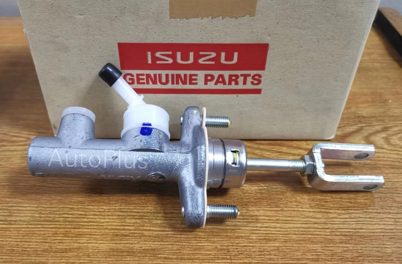 Isuzu Genuine Parts Clutch Master Assembly / Primary Clutch (5/8 ...