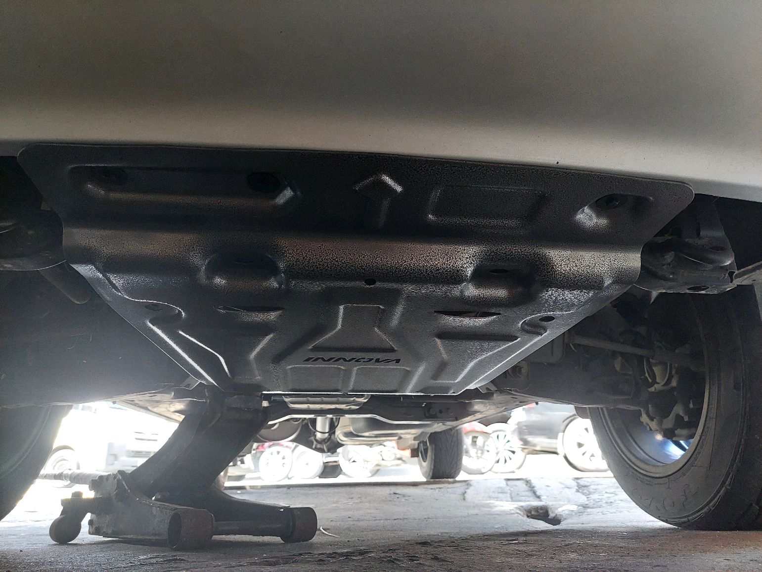 TOYOTA INNOVA 2016 TO 2022 SKIDPLATE / UNDER ENGINE PROTECTOR / UNDER ...