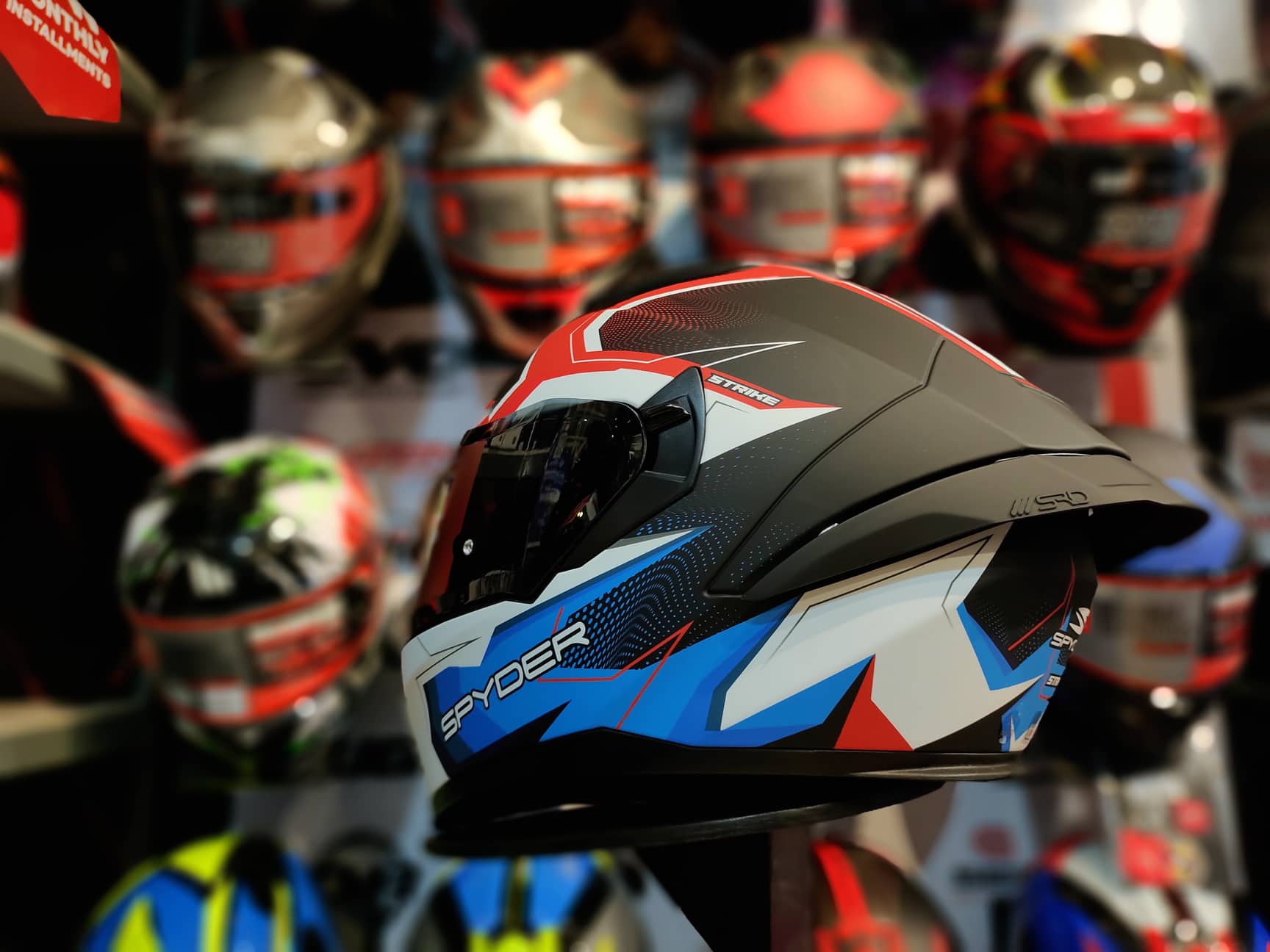 SPYDER STRIKE ENERGY GD V2 GRAPHICS DUAL VISOR with free spoiler and ...