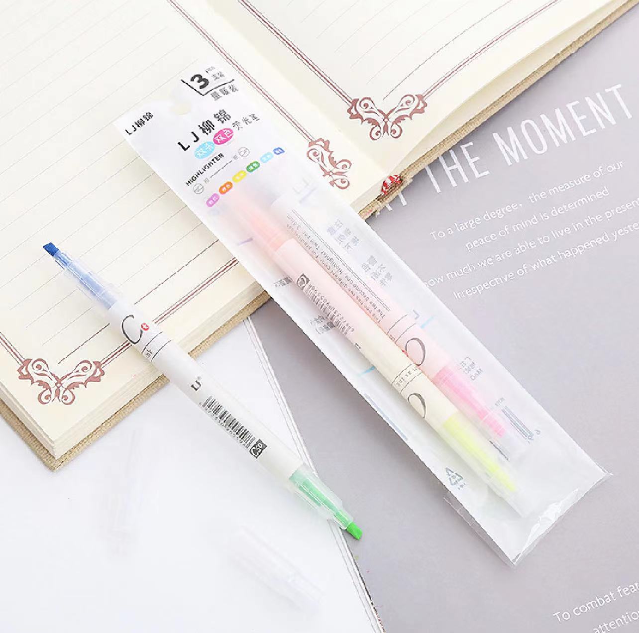 Two - headed and two -Color Highlighters Colored Slant Marker, Drawing ...